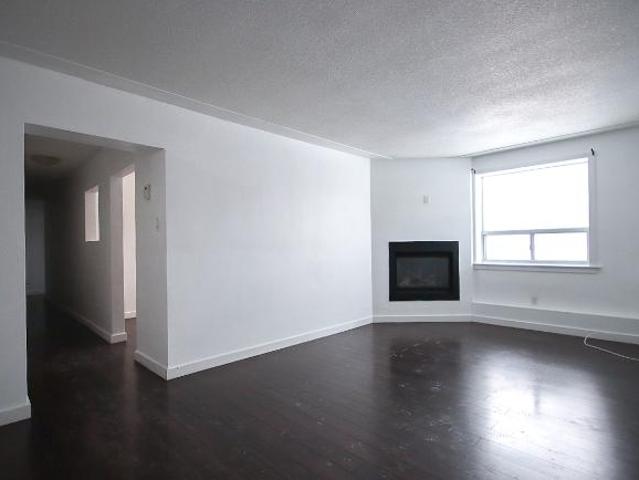 2 Br, 1 bath, Apartment 169 Lancaster Street