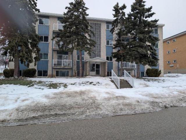 2 Br, 1 bath, Apartment 16 Austin Drive