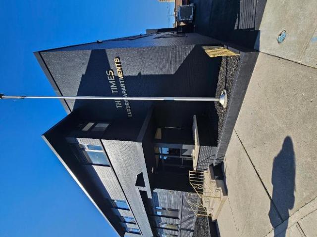 2 Br, 1 bath, Apartment 16 Hincks Street
