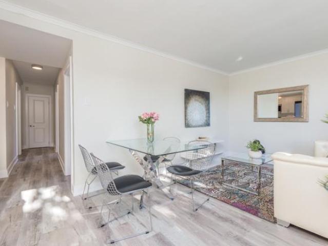 2 Br, 1 bath, Apartment 1744 Wilson Avenue