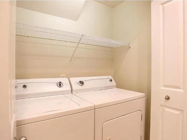 2 Br, 1 bath, Apartment 17999 NW Evergreen Pkwy