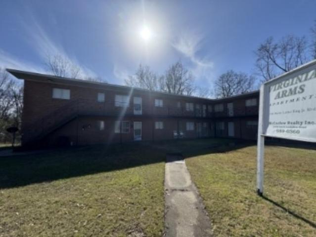 2 Br, 1 bath, Apartment 1700 Martin Luther King Jr Blvd
