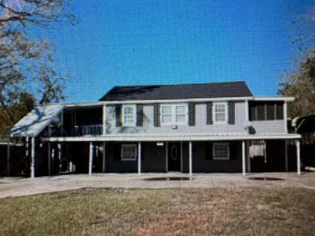 2 Br, 1 bath, Apartment 1704 Avondale St