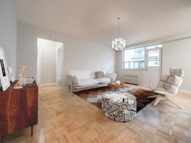 2 Br, 1 bath, Apartment 170 Jameson Ave