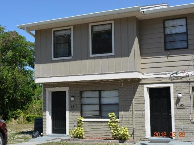 2 Br, 1 bath, Apartment 181 Diesel Road