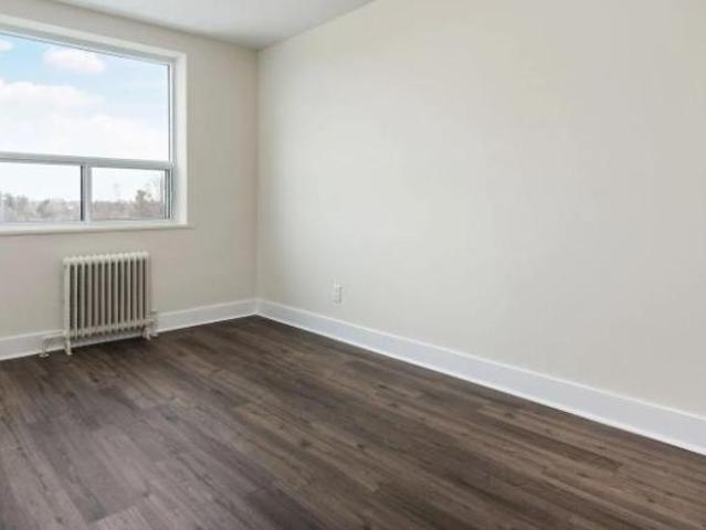 2 Br, 1 bath, Apartment 18 Skipton Ct