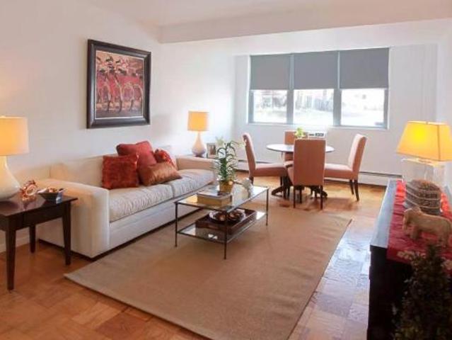 2 Br, 1 bath, Apartment 205 Walden Street