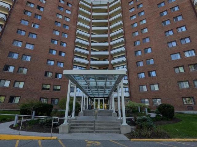 2 Br, 1 bath, Apartment 20 Chesterton Drive