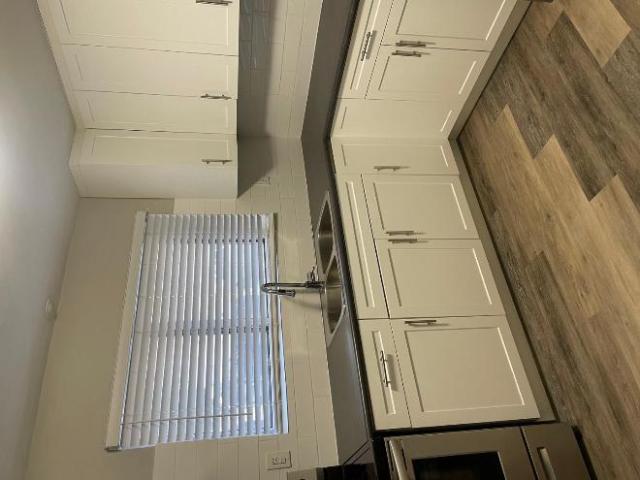 2 Br, 1 bath, Apartment 2150 Lilnan Court