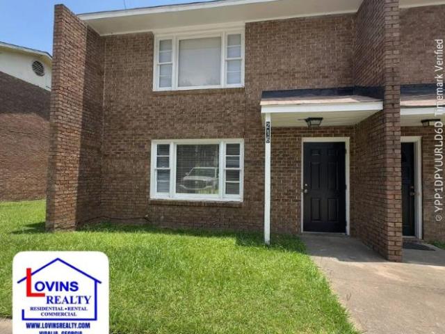 2 Br, 1 bath, Apartment 216 Arlington Drive
