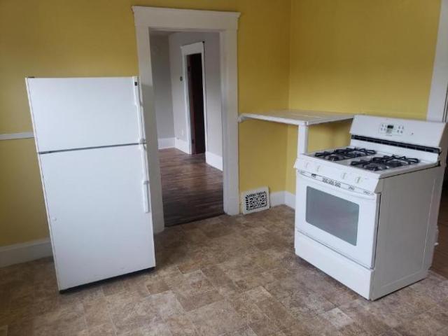 2 Br, 1 bath, Apartment 2204 Forestdale