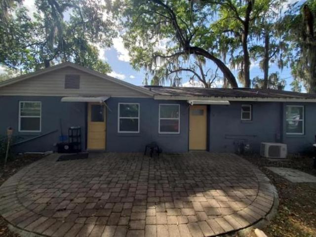 2 Br, 1 bath, Apartment 2219 Helen Ave