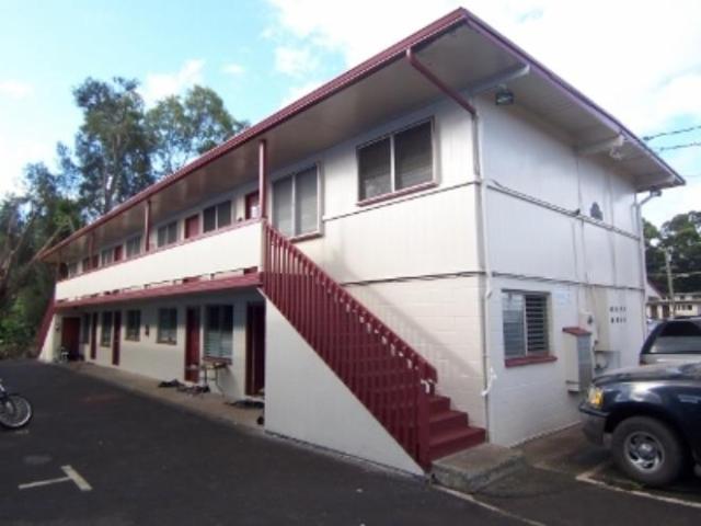 2 Br, 1 bath, Apartment 237 Ohai Street