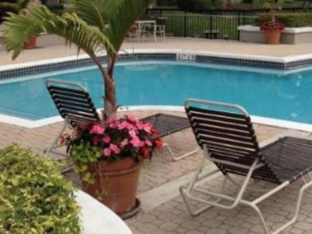 2 Br, 1 bath, Apartment 23126 Post Gardens Way