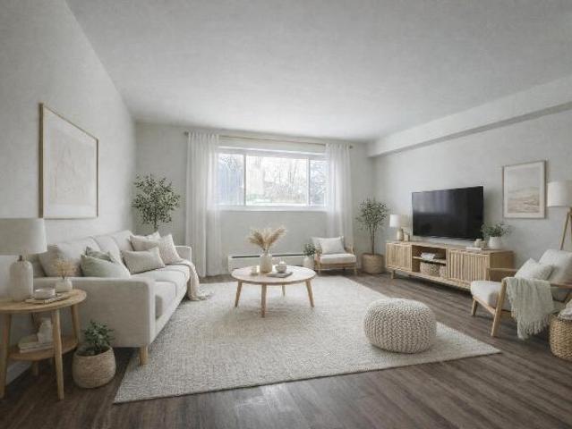 2 Br, 1 bath, Apartment 247 Durand St