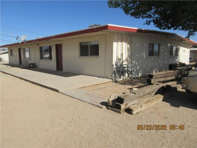 2 Br, 1 bath, Apartment 2495 Detroit #6