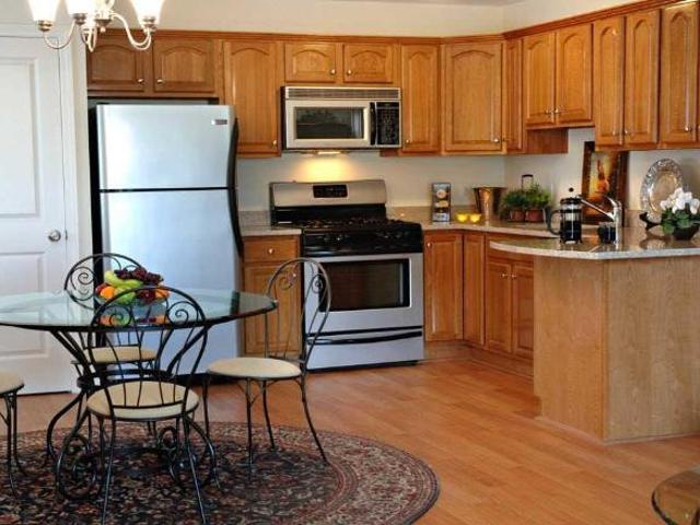 2 Br, 1 bath, Apartment 26 Seabreeze Drive