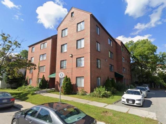 2 Br, 1 bath, Apartment 27 Wachusett St