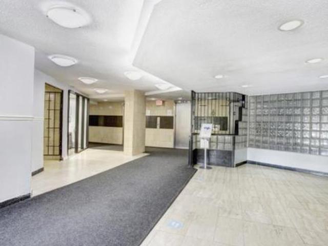 2 Br, 1 bath, Apartment 2 Armel Court