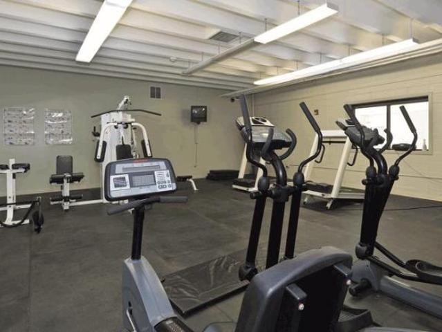2 Br, 1 bath, Apartment 2 McCusker Drive