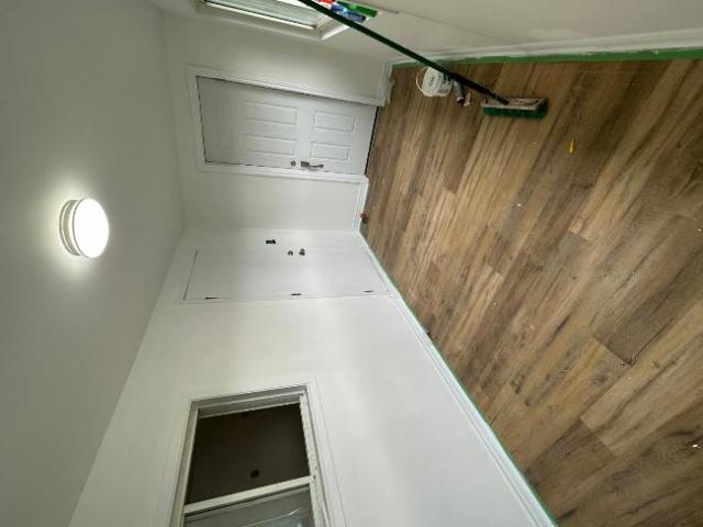 2 Br, 1 bath, Apartment 301 John St