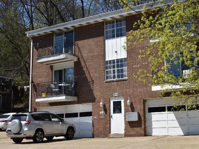 2 Br, 1 bath, Apartment 328 Noll Avenue