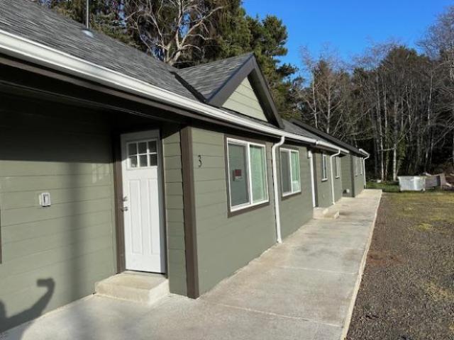 2 Br, 1 bath, Apartment 3440 Us