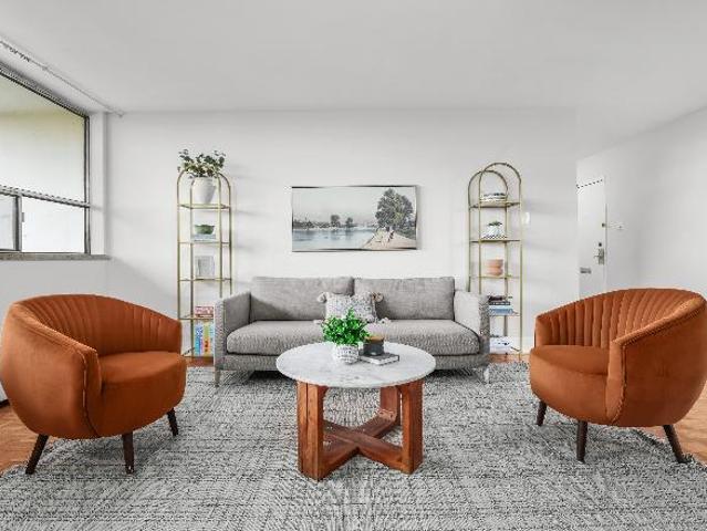2 Br, 1 bath, Apartment 35 Warrender Avenue