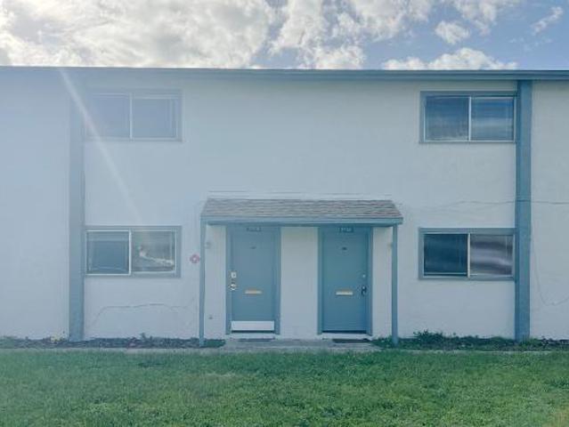 2 Br, 1 bath, Apartment 3758 Aristotle Avenue
