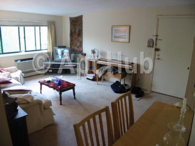 2 Br, 1 bath, Apartment 375 Harvard St