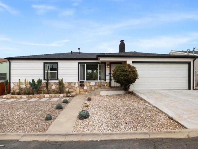 2 Br, 1 bath, Apartment 4250 Blackton Dr