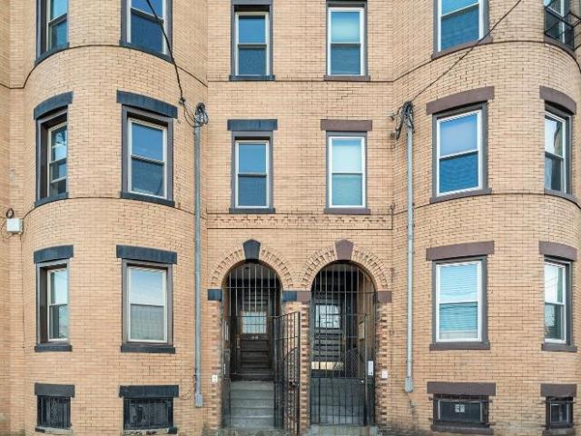 2 Br, 1 bath, Apartment 44 Guild St