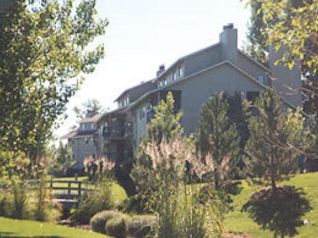2 Br, 1 bath, Apartment 4501 Boardwalk Dr