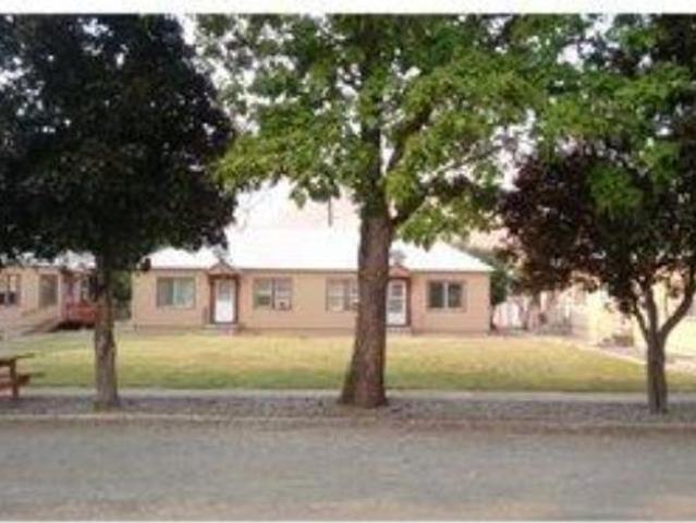 2 Br, 1 bath, Apartment 475 E Jefferson St