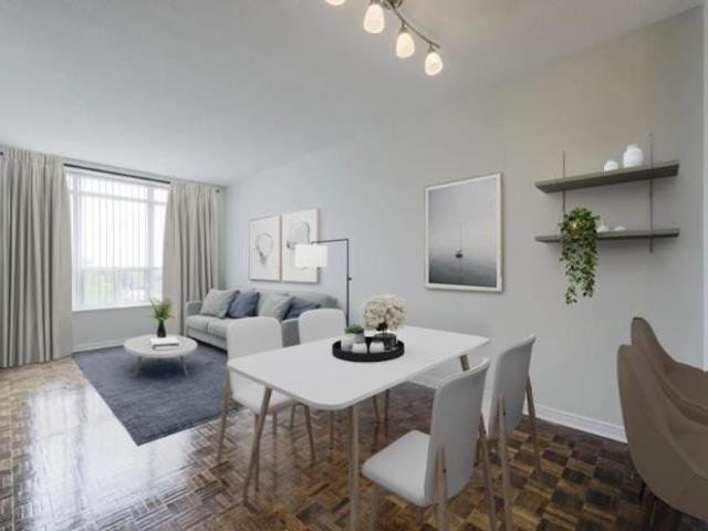 2 Br, 1 bath, Apartment 515 Rosewell Avenue