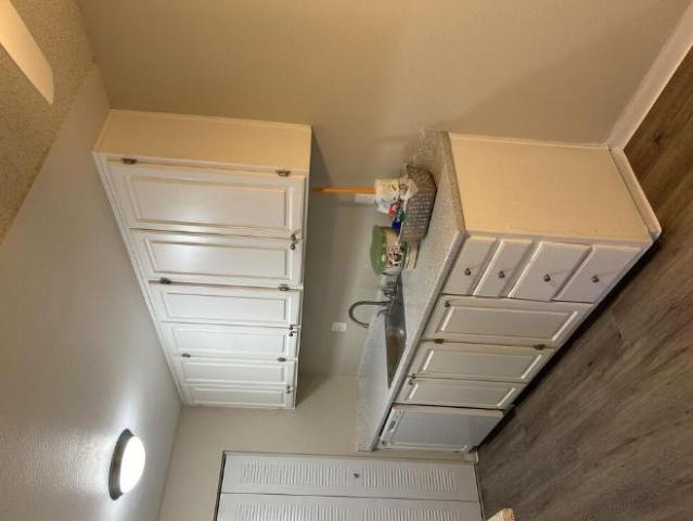 2 Br, 1 bath, Apartment 5109 Andrea Blvd