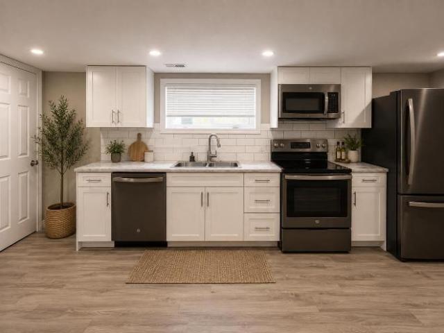 2 Br, 1 bath, Apartment 51 Collingdon Drive