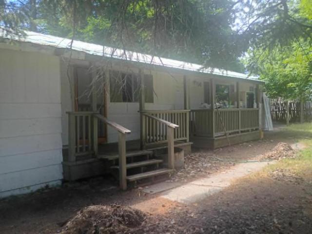 2 Br, 1 bath, Apartment 51 Opal Dr