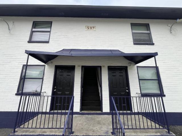 2 Br, 1 bath, Apartment 537 Sunset Avenue Northwest