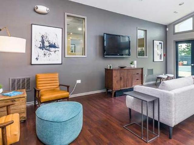 2 Br, 1 bath, Apartment 5389 Lezlie Ln