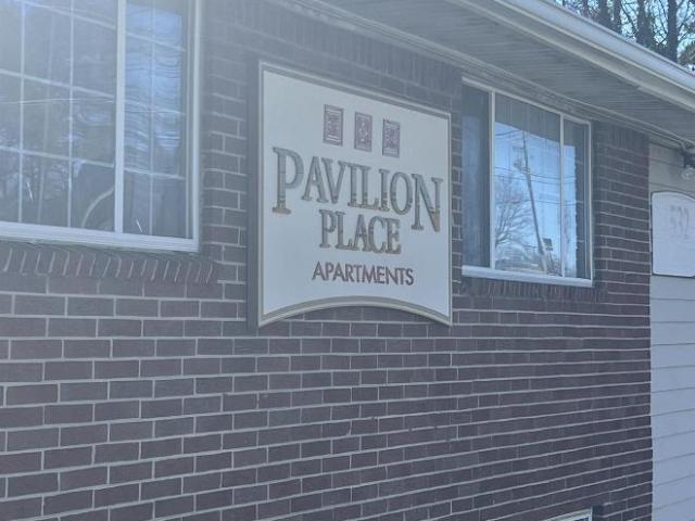 2 Br, 1 bath, Apartment 532 Cleveland Ave Sw