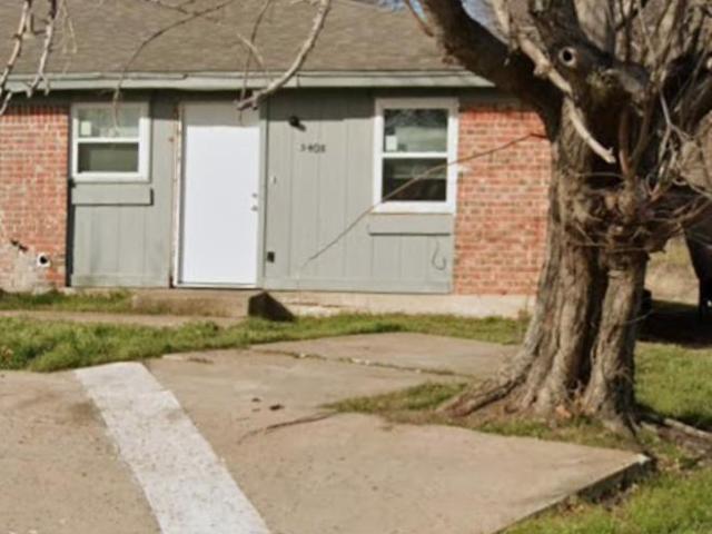 2 Br, 1 bath, Apartment 5408 Helmick Ave