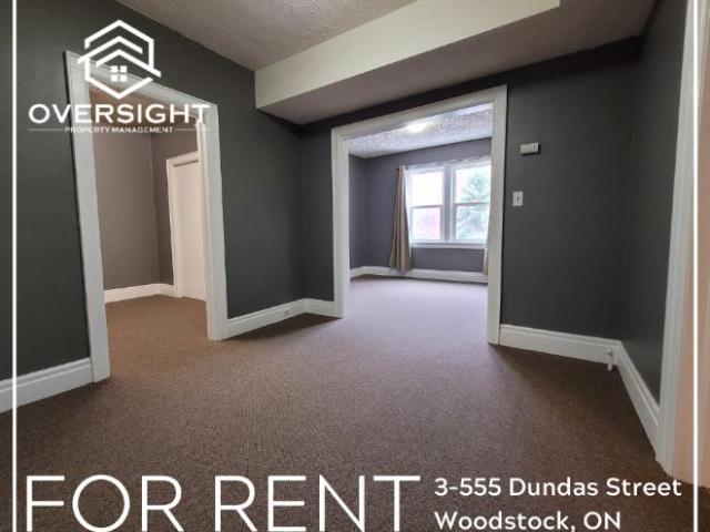2 Br, 1 bath, Apartment 555 Dundas Street