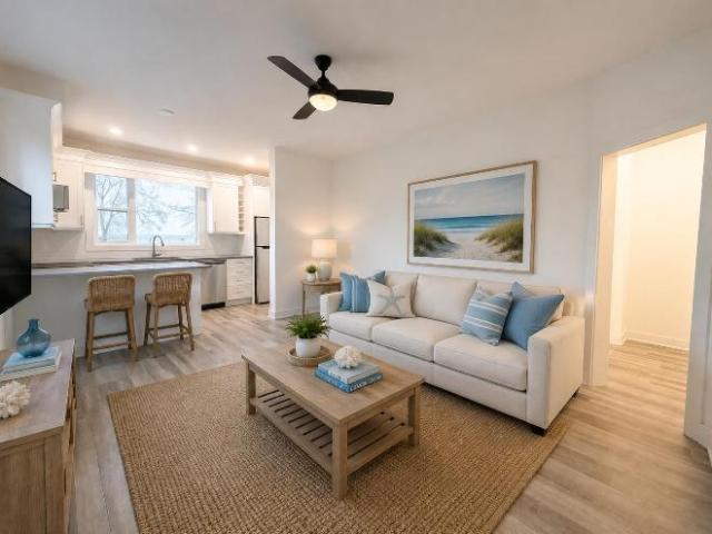 2 Br, 1 bath, Apartment 609 Beach Blvd