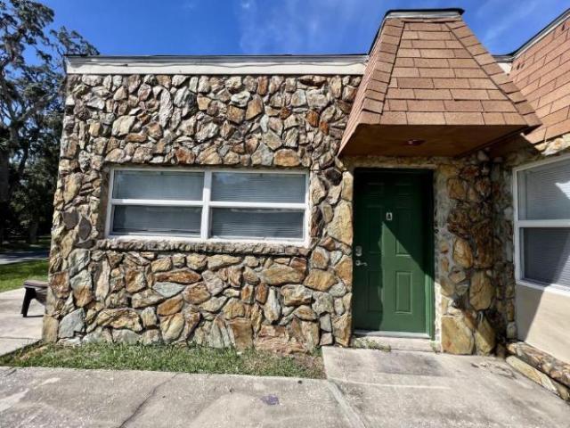 2 Br, 1 bath, Apartment 6003 E Turner Camp Rd