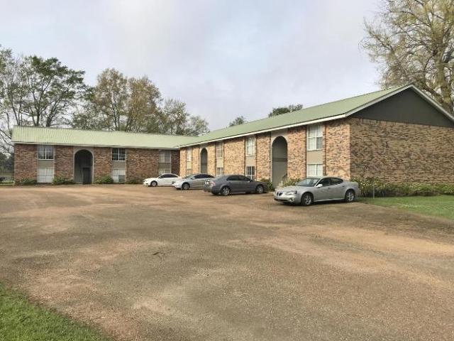 2 Br, 1 bath, Apartment 600 East Georgetown St