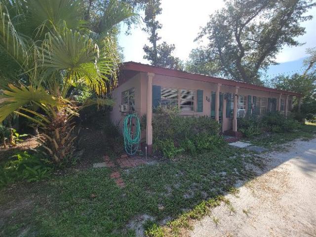 2 Br, 1 bath, Apartment 6035 East Highway