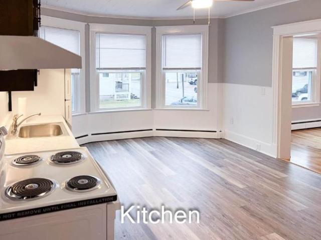 2 Br, 1 bath, Apartment 60 Jefferson St