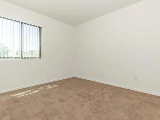 2 Br, 1 bath, Apartment 6200 S Campbell Ave