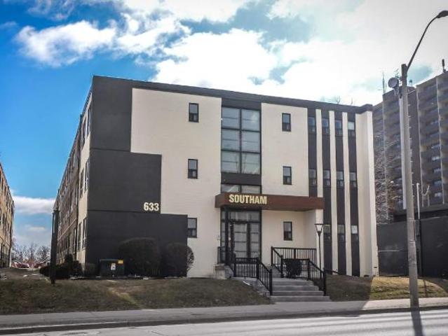 2 Br, 1 bath, Apartment 633 Upper James Street